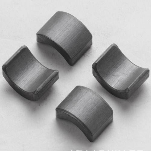 Customized Ceramic Ferrite Motor Magnets For Automobile Pumping Motors ...